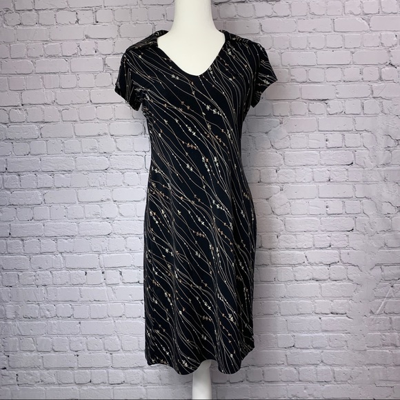 Merona | Dresses | Merona Black Vneck Mini Dress W Cap Sleeves And ...